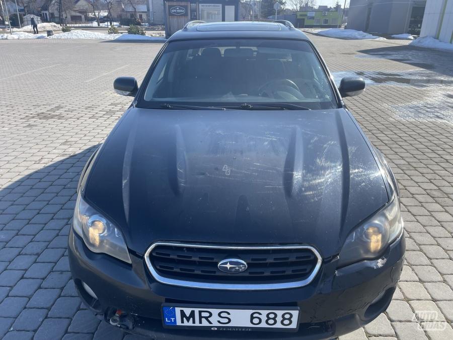 Black Subaru Outback 2006 in Raseiniai, with an engine capacity of 2.50 L and mileage of 350 thousand km for 1250 €, photo 5 on AUTOMOTO.COM.LV