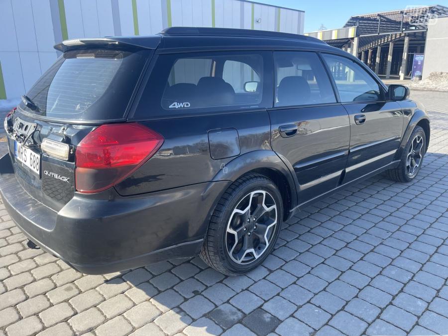 Black Subaru Outback 2006 in Raseiniai, with an engine capacity of 2.50 L and mileage of 350 thousand km for 1250 €, photo 9 on AUTOMOTO.COM.LV