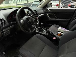 Black Subaru Outback 2006 in Vilnius, with an engine capacity of 2.46 L and mileage of 314 thousand km for 2750 €, photo 9 on AUTOMOTO.COM.LV