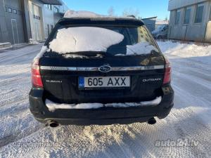Black Subaru Outback 2007 in Tallinn, with an engine capacity of 2.50 L and mileage of 229 thousand km for 1990 €, photo 7 on AUTOMOTO.COM.LV