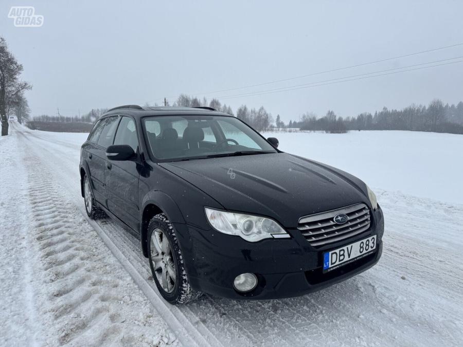 Melns Subaru Outback 2007 Ukmergė, ar dzinēja tilpumu 2.50 L un nobraukumu 560 tūkst. km par 1950 €, foto 1 vietnē AUTOMOTO.COM.LV