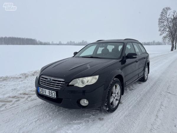 Black Subaru Outback 2007 in Ukmerge, with an engine capacity of 2.50 L and mileage of 560 thousand km for 1950 €, photo 2 on AUTOMOTO.COM.LV