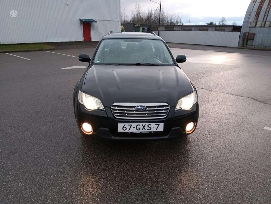 Melns Subaru Outback 2008 Utena, ar dzinēja tilpumu 2.50 L un nobraukumu 211 tūkst. km par 4750 €, foto 2 vietnē AUTOMOTO.COM.LV