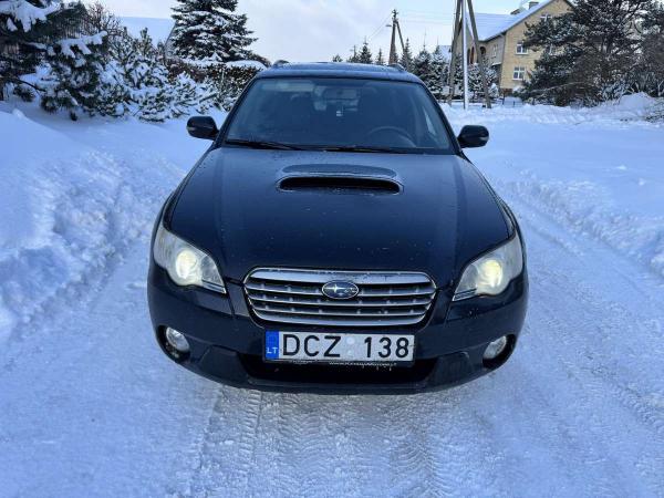 Black Subaru Outback 2008 in Vilnius, with an engine capacity of 2.46 L and mileage of 300 thousand km for 2450 €, photo 4 on AUTOMOTO.COM.LV