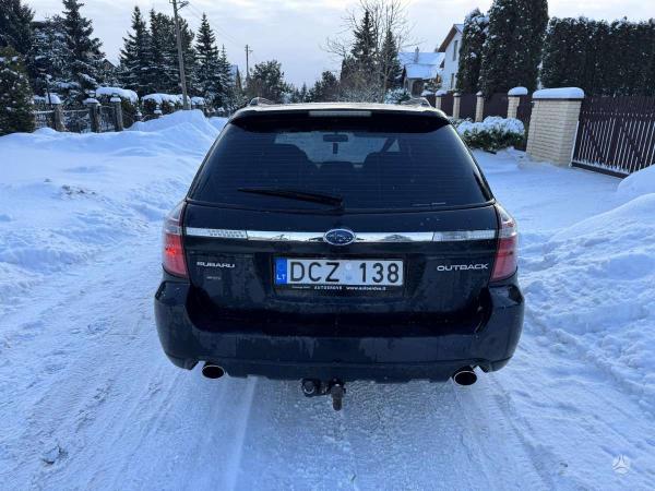 Black Subaru Outback 2008 in Vilnius, with an engine capacity of 2.46 L and mileage of 300 thousand km for 2450 €, photo 9 on AUTOMOTO.COM.LV