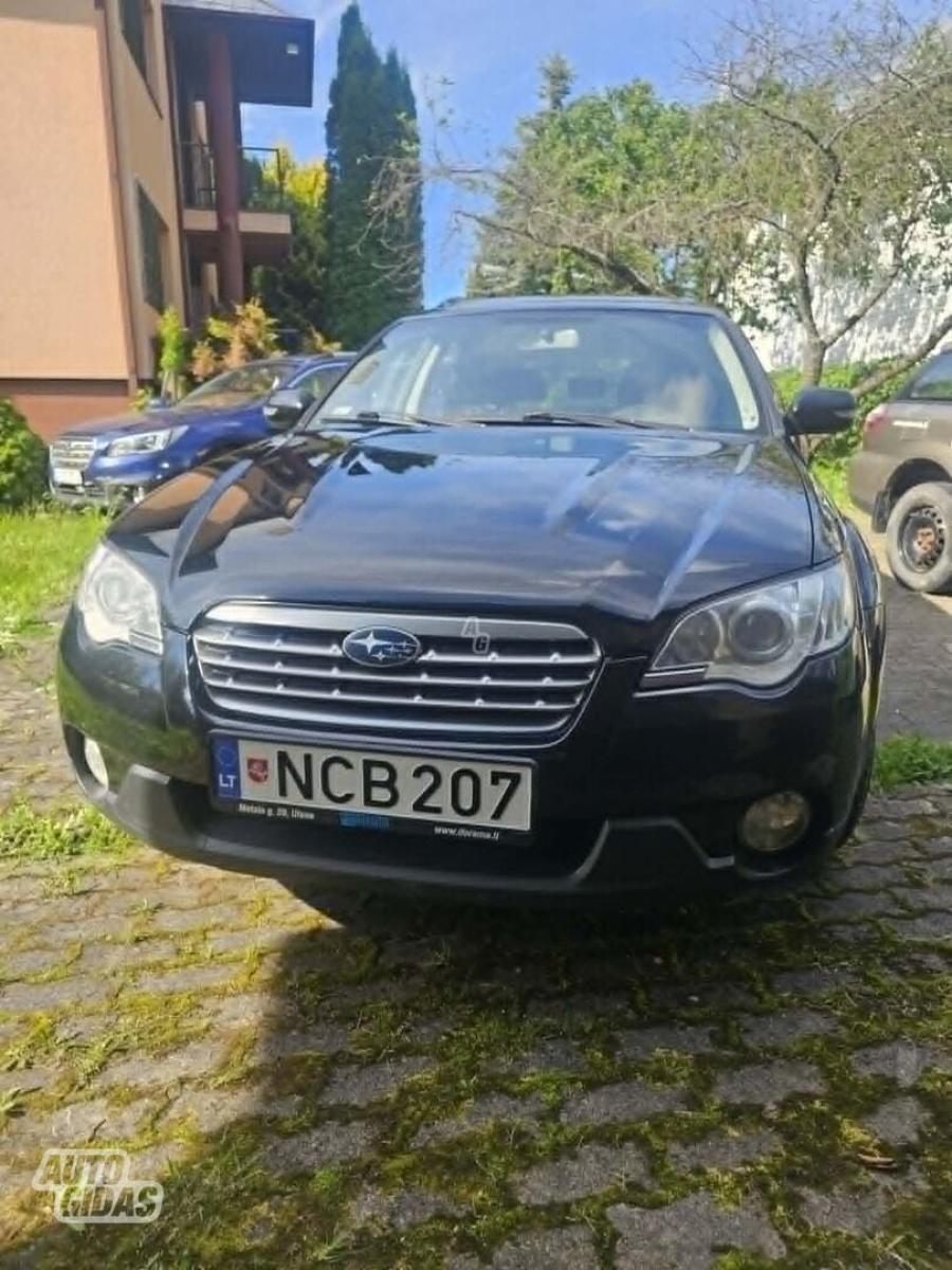 Black Subaru Outback 2008 in Utena, with an engine capacity of 2.50 L and mileage of 213 thousand km for 4999 €, photo 6 on AUTOMOTO.COM.LV