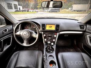 Melns Subaru Outback 2008 Rīga, ar dzinēja tilpumu 2.00 L un nobraukumu 280 tūkst. km par 1800 €, foto 4 vietnē AUTOMOTO.COM.LV