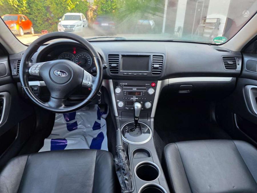 Melns Subaru Outback 2008 Utena, ar dzinēja tilpumu 2.50 L un nobraukumu 236 tūkst. km par 4650 €, foto 11 vietnē AUTOMOTO.COM.LV
