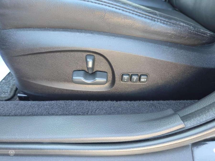 Melns Subaru Outback 2008 Utena, ar dzinēja tilpumu 2.50 L un nobraukumu 236 tūkst. km par 4650 €, foto 15 vietnē AUTOMOTO.COM.LV