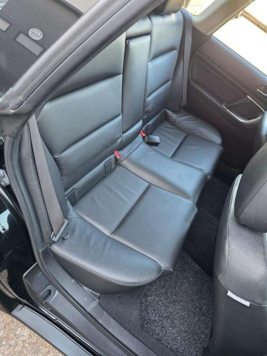 Melns Subaru Outback 2008 Utena, ar dzinēja tilpumu 2.50 L un nobraukumu 236 tūkst. km par 4650 €, foto 17 vietnē AUTOMOTO.COM.LV