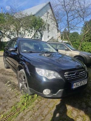 Black Subaru Outback 2008 in Utena, with an engine capacity of 2.46 L and mileage of 212 thousand km for 2750 €, photo 5 on AUTOMOTO.COM.LV