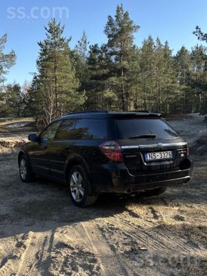 Black Subaru Outback 2009 in Riga, with an engine capacity of 2.00 L and mileage of 288 thousand km for 2500 €, photo 7 on AUTOMOTO.COM.LV