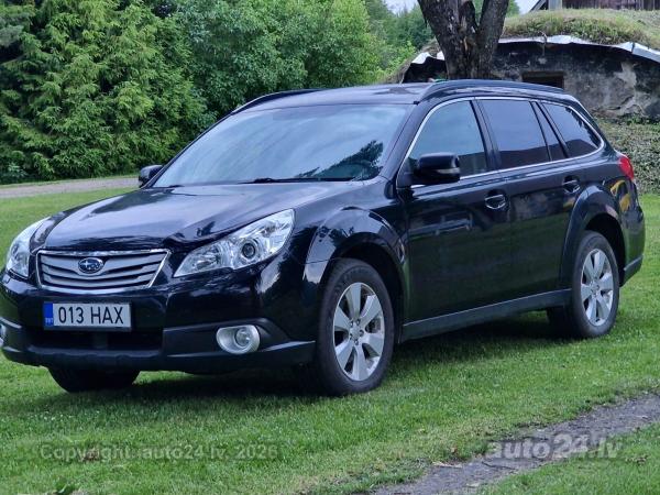Melns Subaru Outback 2010 Tallina, ar dzinēja tilpumu 3.60 L un nobraukumu 302 tūkst. km par 5100 €, foto 1 vietnē AUTOMOTO.COM.LV