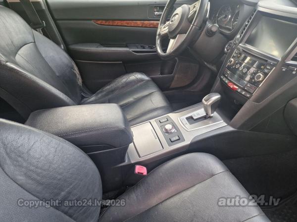 Melns Subaru Outback 2010 Tallina, ar dzinēja tilpumu 3.60 L un nobraukumu 302 tūkst. km par 5100 €, foto 7 vietnē AUTOMOTO.COM.LV