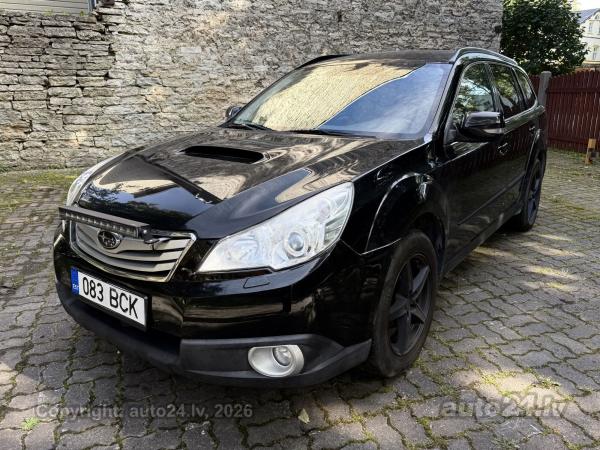 Melns Subaru Outback 2010 Tallina, ar dzinēja tilpumu 2.50 L un nobraukumu 229 tūkst. km par 4999 €, foto 1 vietnē AUTOMOTO.COM.LV