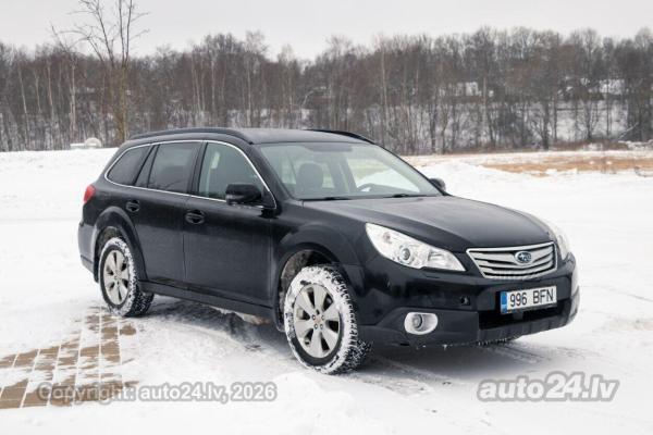 Black Subaru Outback 2011 in Tallinn, with an engine capacity of 2.50 L and mileage of 255 thousand km for 4750 €, photo 9 on AUTOMOTO.COM.LV