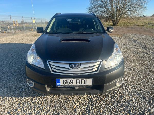 Melns Subaru Outback 2011 Tallina, ar dzinēja tilpumu 2.00 L un nobraukumu 379 tūkst. km par 3290 €, foto 5 vietnē AUTOMOTO.COM.LV