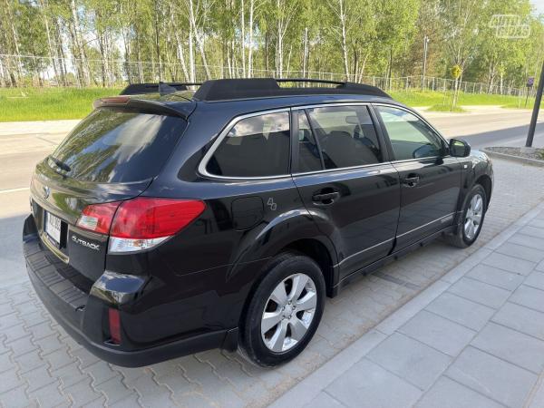 Black Subaru Outback 2011 in Vilnius, with an engine capacity of 2.50 L and mileage of 340 thousand km for 6500 €, photo 3 on AUTOMOTO.COM.LV