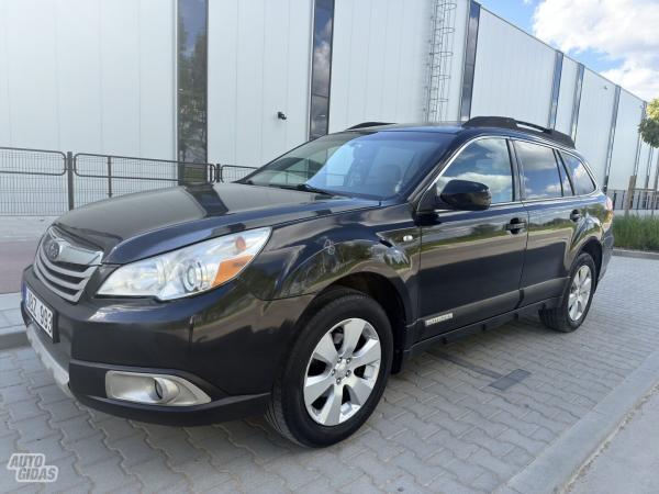 Black Subaru Outback 2011 in Vilnius, with an engine capacity of 2.50 L and mileage of 340 thousand km for 6500 €, photo 10 on AUTOMOTO.COM.LV