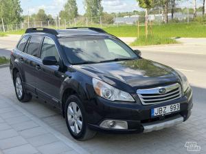 Black Subaru Outback 2011 in Vilnius, with an engine capacity of 2.50 L and mileage of 340 thousand km for 6500 €, photo 14 on AUTOMOTO.COM.LV