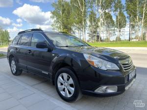 Black Subaru Outback 2011 in Vilnius, with an engine capacity of 2.50 L and mileage of 340 thousand km for 6500 €, photo 16 on AUTOMOTO.COM.LV