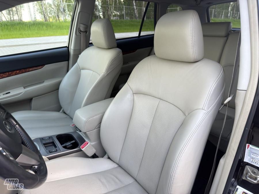 Black Subaru Outback 2011 in Vilnius, with an engine capacity of 2.50 L and mileage of 340 thousand km for 6500 €, photo 19 on AUTOMOTO.COM.LV