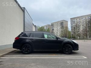 Black Subaru Outback 2011 in Riga, with an engine capacity of 2.00 L and mileage of 296 thousand km for 3100 €, photo 14 on AUTOMOTO.COM.LV
