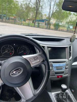 Black Subaru Outback 2011 in Riga, with an engine capacity of 2.00 L and mileage of 296 thousand km for 3100 €, photo 20 on AUTOMOTO.COM.LV