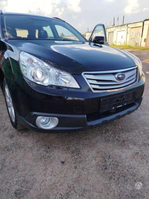 Black Subaru Outback 2011 in Kedainiai, with an engine capacity of 2.46 L and mileage of 262 thousand km for 2300 €, photo 9 on AUTOMOTO.COM.LV