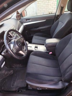Black Subaru Outback 2011 in Kedainiai, with an engine capacity of 2.46 L and mileage of 262 thousand km for 2300 €, photo 10 on AUTOMOTO.COM.LV