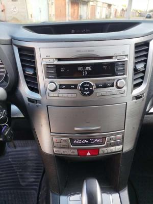 Black Subaru Outback 2011 in Kedainiai, with an engine capacity of 2.46 L and mileage of 262 thousand km for 2300 €, photo 11 on AUTOMOTO.COM.LV