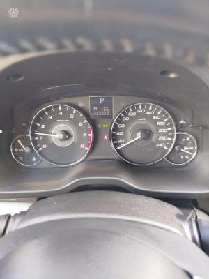 Black Subaru Outback 2011 in Kedainiai, with an engine capacity of 2.46 L and mileage of 262 thousand km for 2300 €, photo 13 on AUTOMOTO.COM.LV