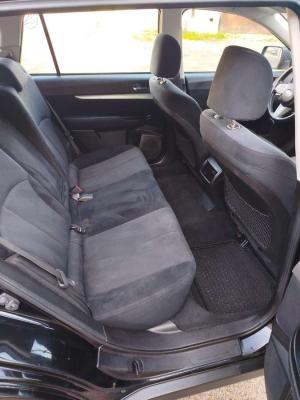 Black Subaru Outback 2011 in Kedainiai, with an engine capacity of 2.46 L and mileage of 262 thousand km for 2300 €, photo 15 on AUTOMOTO.COM.LV