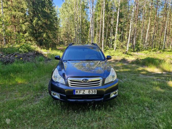 Melns Subaru Outback 2011 Kazlų Rūda, ar dzinēja tilpumu 2.46 L un nobraukumu 330 tūkst. km par 5400 €, foto 7 vietnē AUTOMOTO.COM.LV