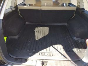 Black Subaru Outback 2011 in Ukmerge, with an engine capacity of 2.50 L and mileage of 418 thousand km for 4840 €, photo 8 on AUTOMOTO.COM.LV