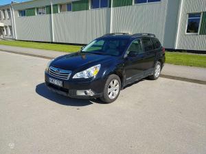 Black Subaru Outback 2011 in Ukmerge, with an engine capacity of 2.50 L and mileage of 418 thousand km for 4840 €, photo 20 on AUTOMOTO.COM.LV