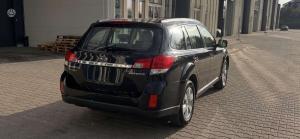 Black Subaru Outback 2011 in Vilnius, with an engine capacity of 2.46 L and mileage of 260 thousand km for 6350 €, photo 5 on AUTOMOTO.COM.LV