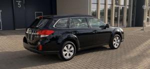 Black Subaru Outback 2011 in Vilnius, with an engine capacity of 2.46 L and mileage of 260 thousand km for 6350 €, photo 6 on AUTOMOTO.COM.LV