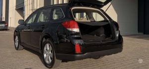 Black Subaru Outback 2011 in Vilnius, with an engine capacity of 2.46 L and mileage of 260 thousand km for 6350 €, photo 17 on AUTOMOTO.COM.LV