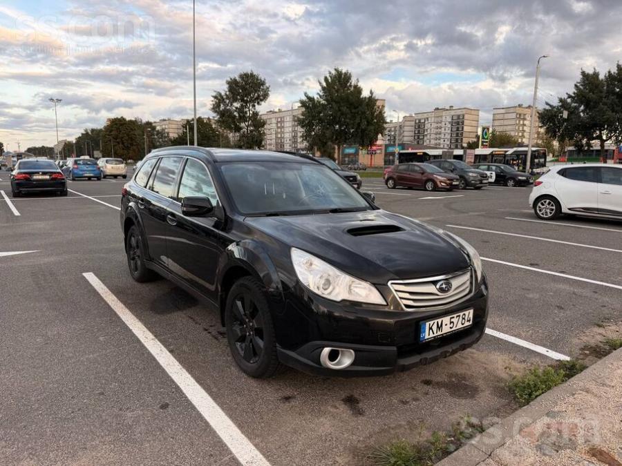 Melns Subaru Outback 2011 Rīga, ar dzinēja tilpumu 2.00 L un nobraukumu 296 tūkst. km par 2800 €, foto 3 vietnē AUTOMOTO.COM.LV