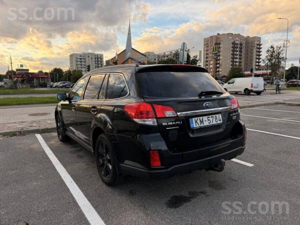 Melns Subaru Outback 2011 Rīga, ar dzinēja tilpumu 2.00 L un nobraukumu 296 tūkst. km par 2800 €, foto 4 vietnē AUTOMOTO.COM.LV