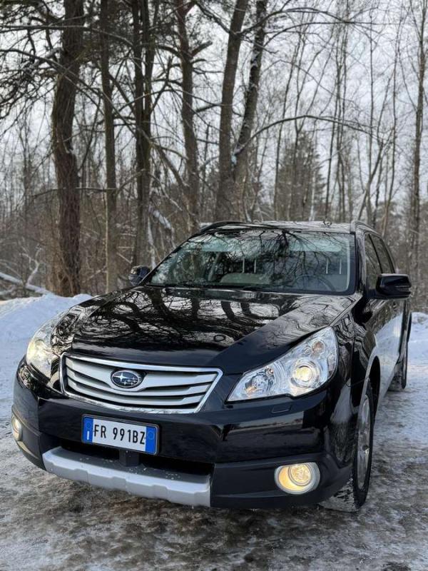 Melns Subaru Outback 2012 Utena, ar dzinēja tilpumu 2.46 L un nobraukumu 262 tūkst. km par 9150 €, foto 5 vietnē AUTOMOTO.COM.LV