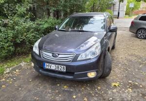 Melns Subaru Outback 2012 Rīga, ar dzinēja tilpumu 2.50 L un nobraukumu 322 tūkst. km par 4500 €, foto 3 vietnē AUTOMOTO.COM.LV