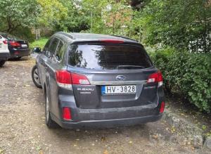 Melns Subaru Outback 2012 Rīga, ar dzinēja tilpumu 2.50 L un nobraukumu 322 tūkst. km par 4500 €, foto 5 vietnē AUTOMOTO.COM.LV