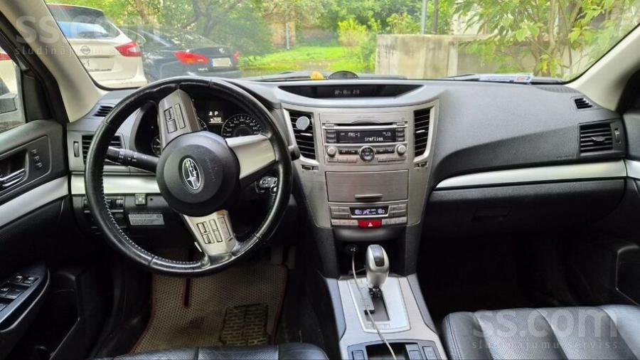 Melns Subaru Outback 2012 Rīga, ar dzinēja tilpumu 2.50 L un nobraukumu 322 tūkst. km par 4500 €, foto 6 vietnē AUTOMOTO.COM.LV