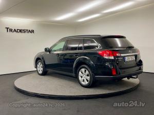 Black Subaru Outback 2012 in Parnu, with an engine capacity of 2.50 L and mileage of 329 thousand km for 3990 €, photo 8 on AUTOMOTO.COM.LV