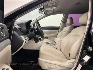Black Subaru Outback 2012 in Parnu, with an engine capacity of 2.50 L and mileage of 329 thousand km for 3990 €, photo 10 on AUTOMOTO.COM.LV