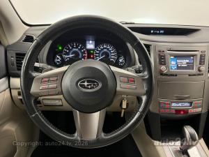 Black Subaru Outback 2012 in Parnu, with an engine capacity of 2.50 L and mileage of 329 thousand km for 3990 €, photo 15 on AUTOMOTO.COM.LV