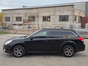 Melns Subaru Outback 2012 Šilutė, ar dzinēja tilpumu 2.00 L un nobraukumu 233 tūkst. km par 2350 €, foto 4 vietnē AUTOMOTO.COM.LV