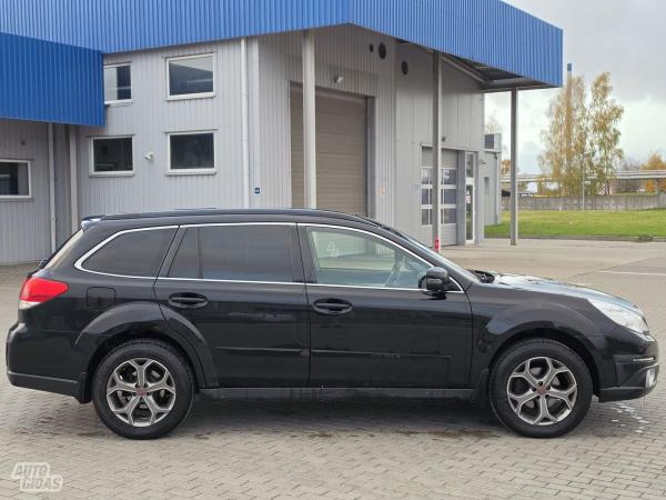 Subaru Outback 2012 in Silute on AUTOMOTO.COM.LV Black Subaru Outback 2012 in Silute, with an engine capacity of 2.00 L and mileage of 233 thousand km for 2350 €, photo 11 on AUTOMOTO.COM.LV